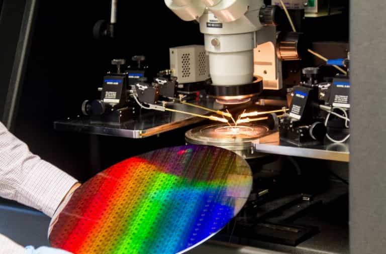 Heavy Ion Accelerators: Accelerated ion beams for research & industry